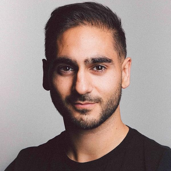 Amazon.com: The Third Door: The Wild Quest to Uncover How the World's ...