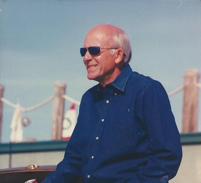 Horse Hunts: A Desert Manhunt (Smoke Tree Mystery Series Book 2 ...