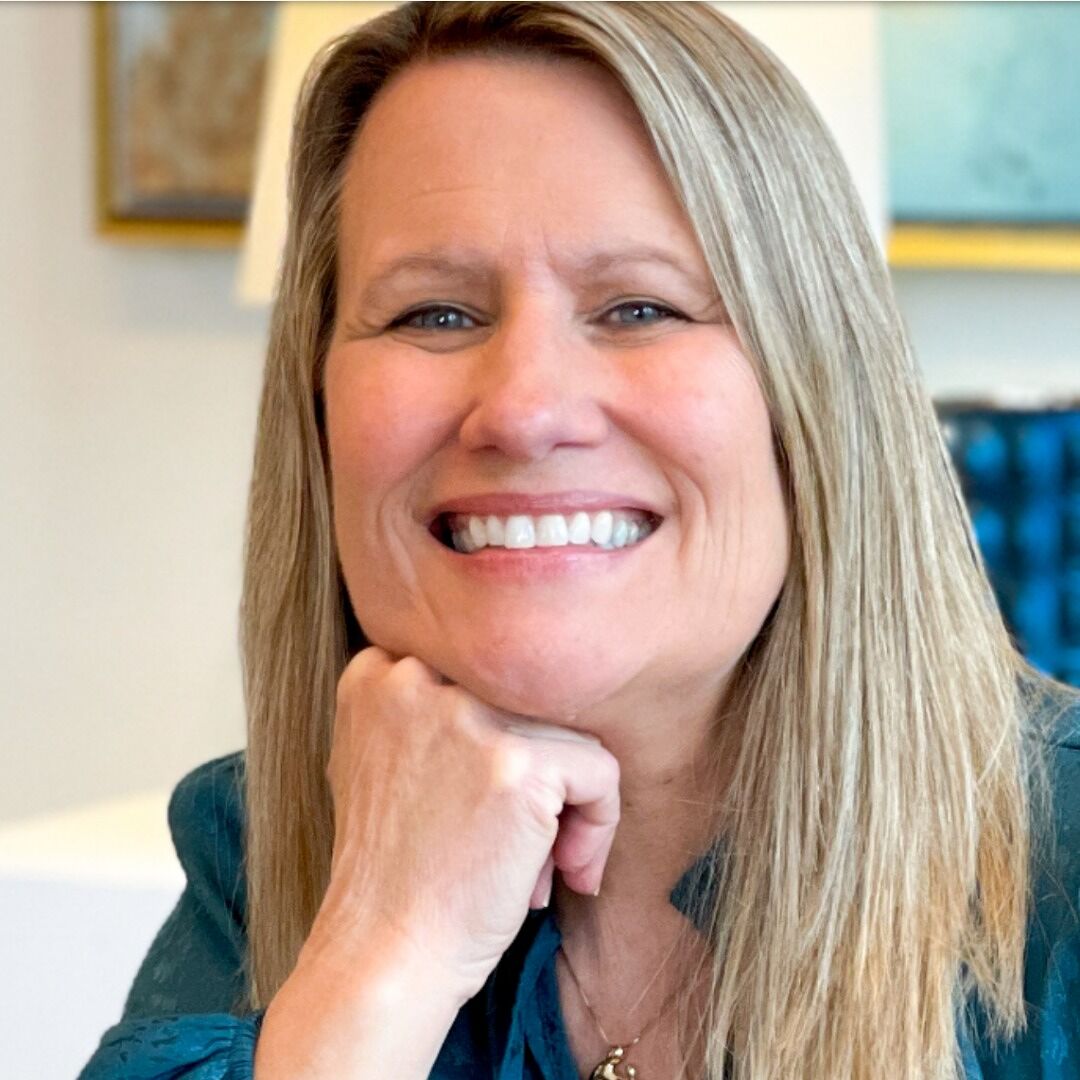 Lynn Lok-Payne – Audio Books, Best Sellers, Author Bio | Audible.com