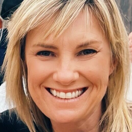 Carol Robins - Alle Hörbücher bei Audible.de