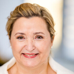 Sabine Liebe – Audio Books, Best Sellers, Author Bio | Audible.com