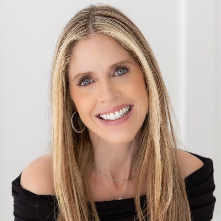 Brandy Hynes - Alle Hörbücher bei Audible.de