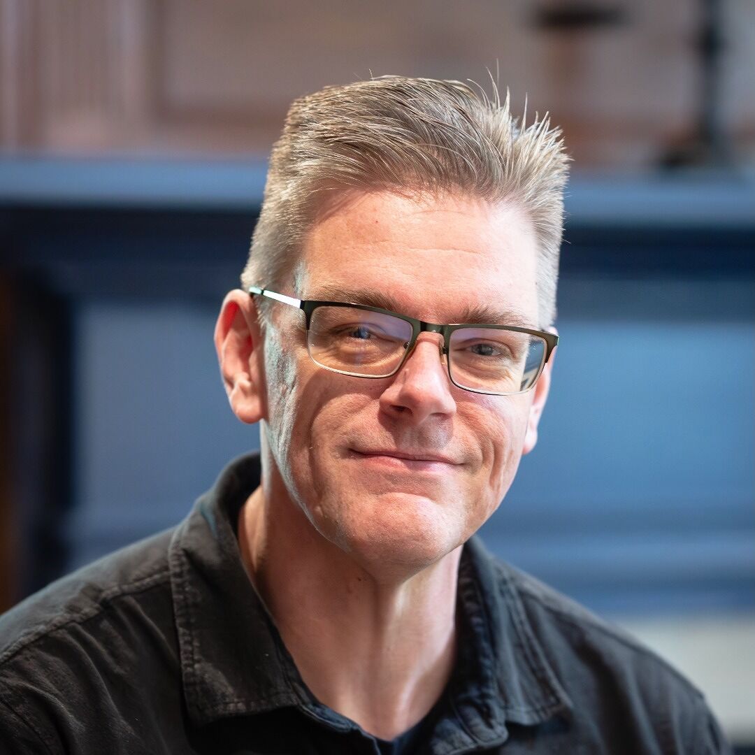 Aaron Armstrong – Audio Books, Best Sellers, Author Bio | Audible.com