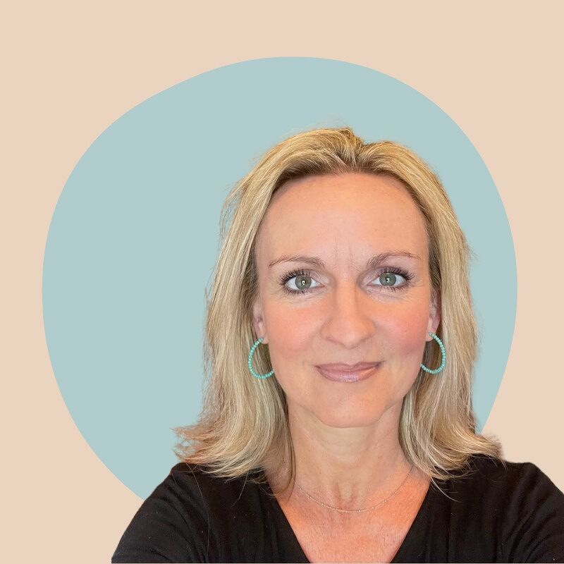 Kelly Crawford – Audio Books, Best Sellers, Author Bio | Audible.com