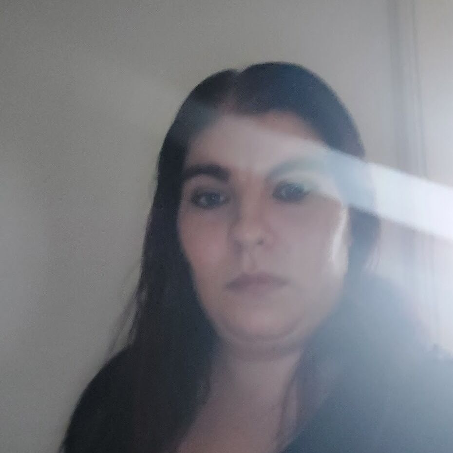 Rebecca Cuthbert's Instagram, Twitter & Facebook on IDCrawl