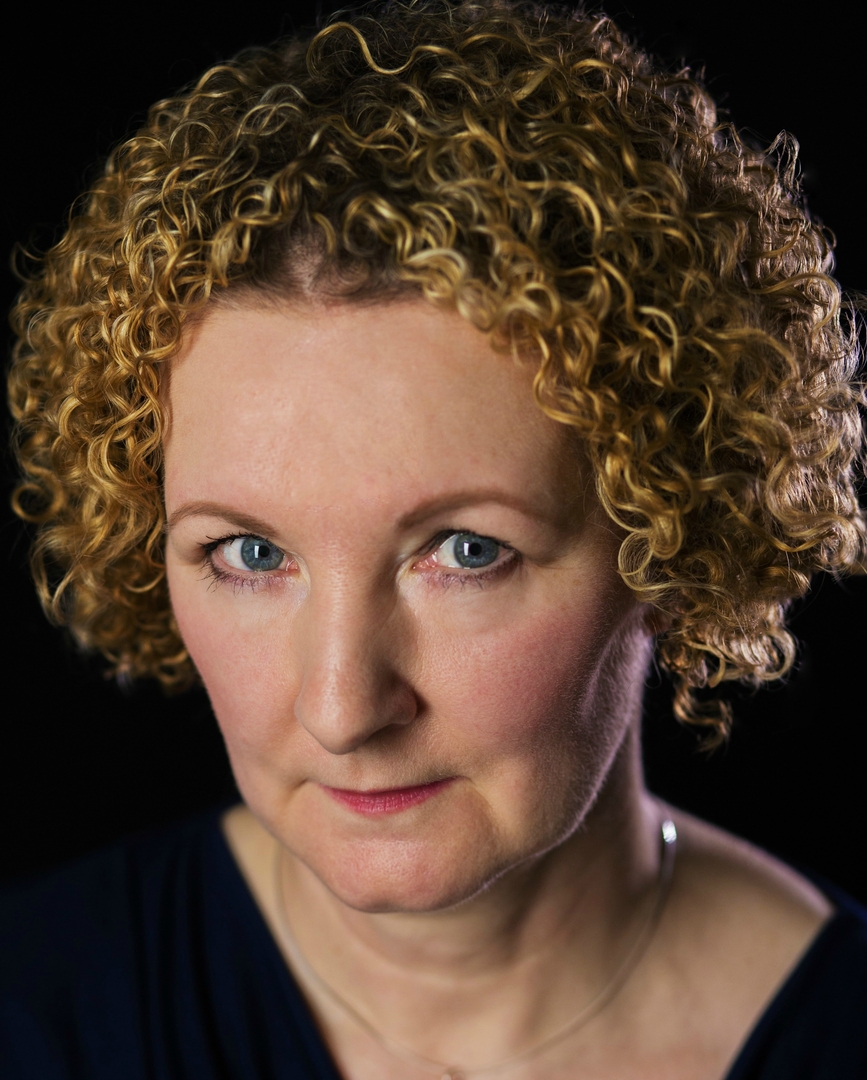 Beverley Lee – Audio Books, Best Sellers, Author Bio | Audible.com