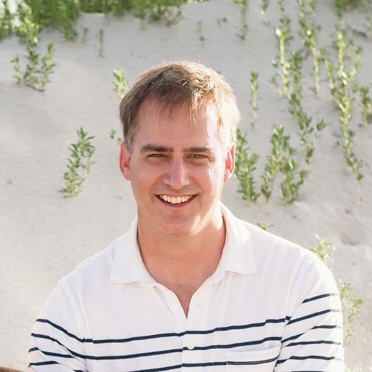 Alex Vernon – Audio Books, Best Sellers, Author Bio | Audible.com