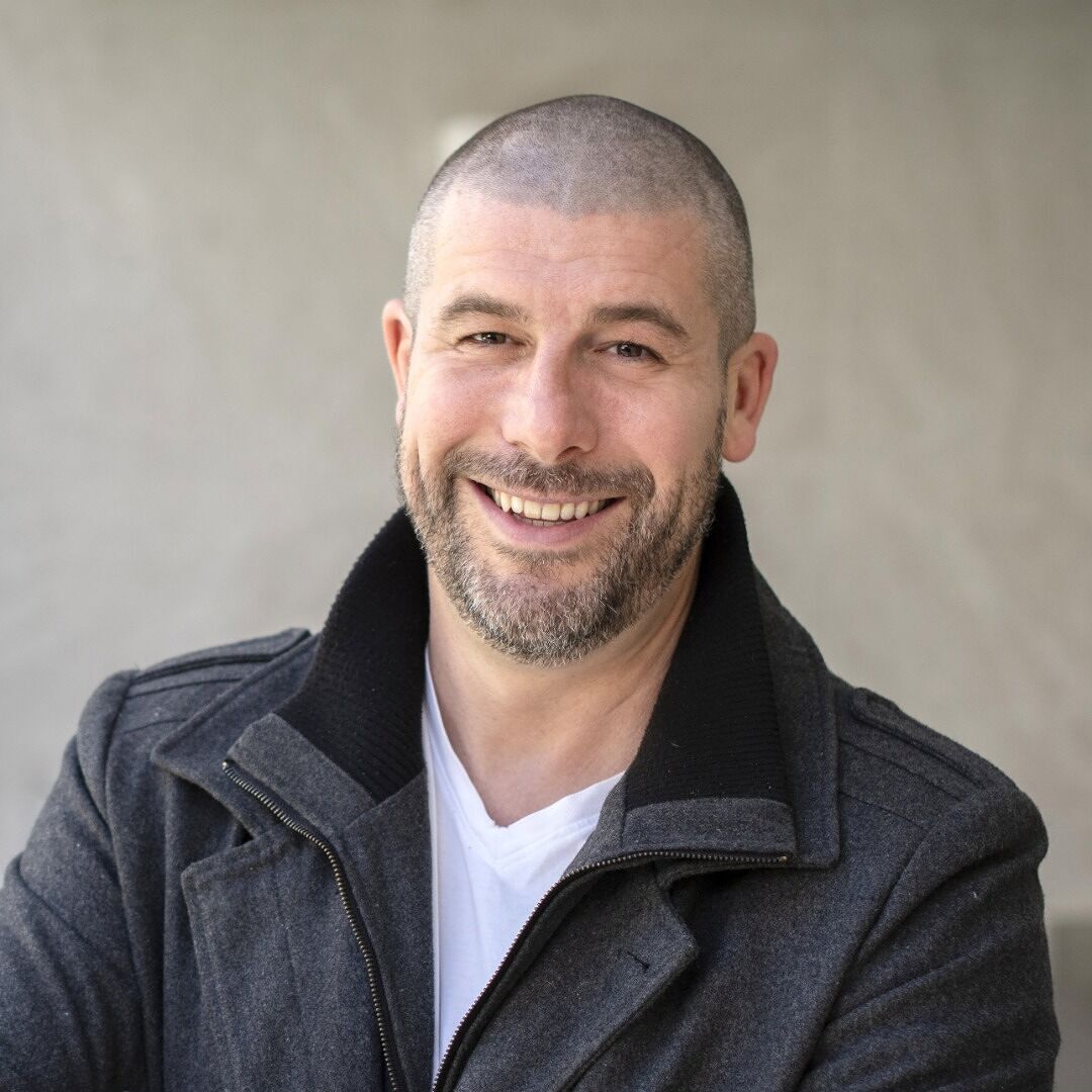 Dan Haesler – Audio Books, Best Sellers, Author Bio | Audible.com