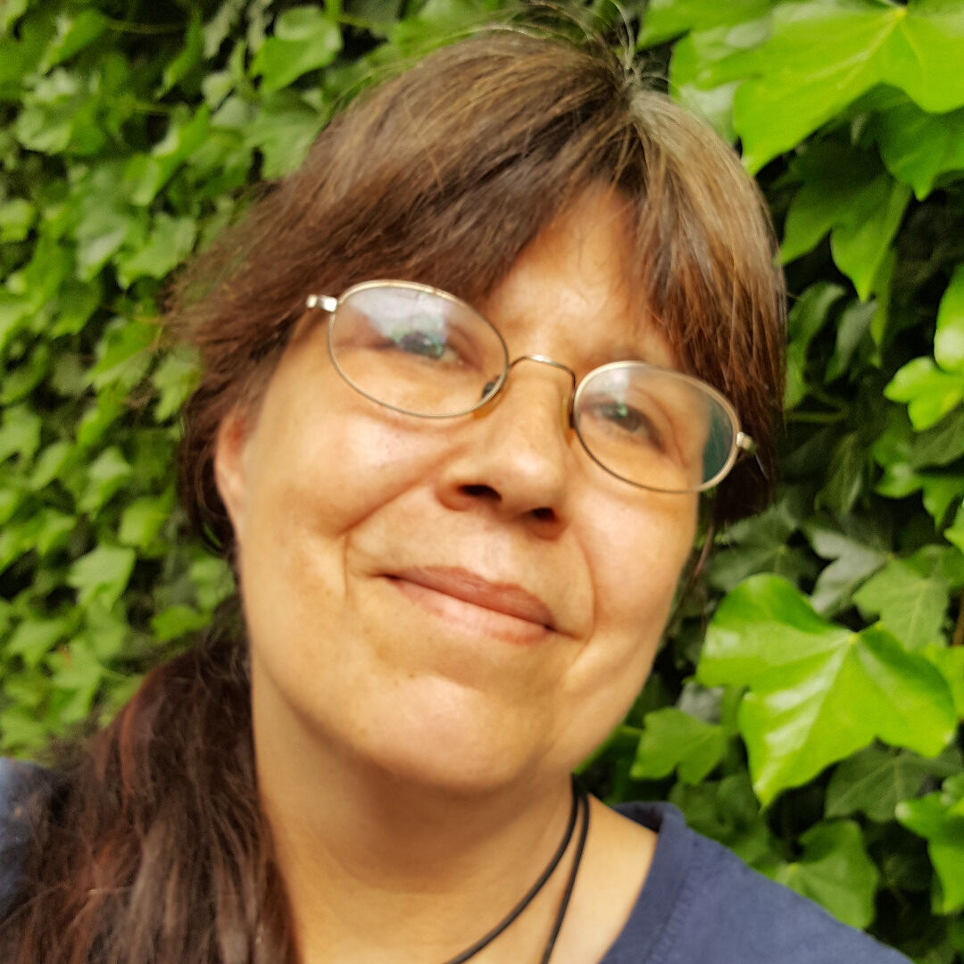 Susanne Ptak – Audio Books, Best Sellers, Author Bio | Audible.com