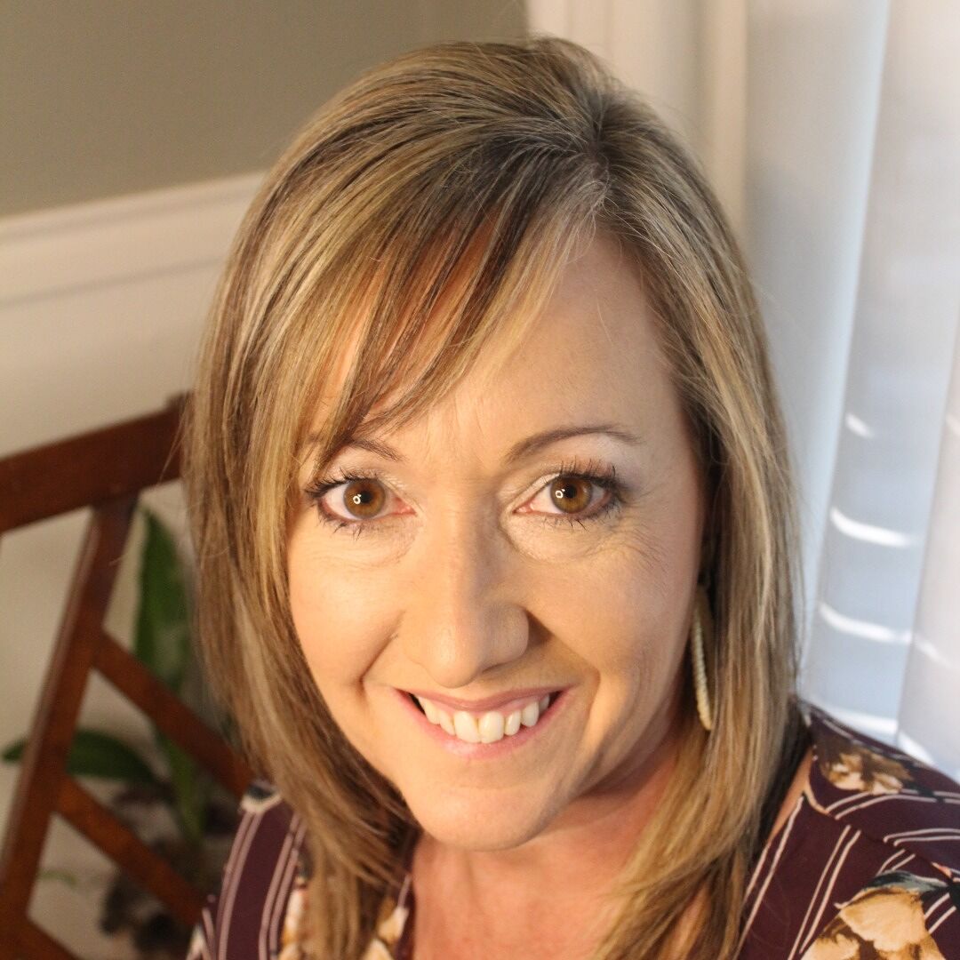 Robyn Brooks – Audio Books, Best Sellers, Author Bio | Audible.com