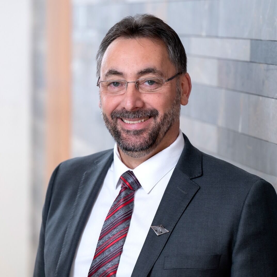 Tony Mackay – Audio Books, Best Sellers, Author Bio | Audible.com