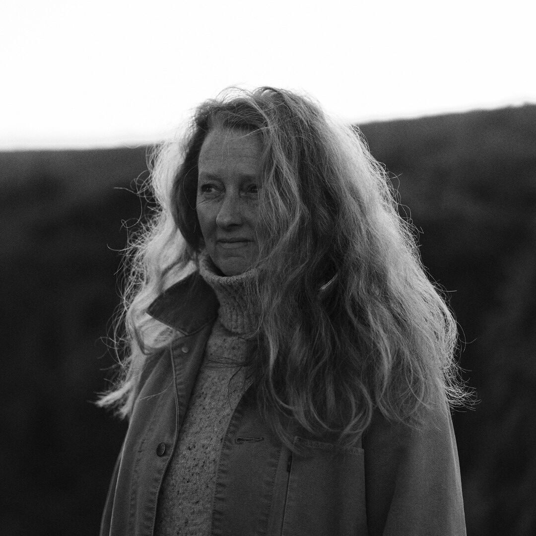 Raynor Winn – Audio Books, Best Sellers, Author Bio | Audible.com