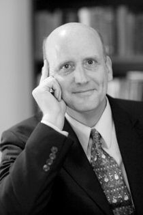 Amazon.com: The Reading Mind: A Cognitive Approach to Understanding How ...