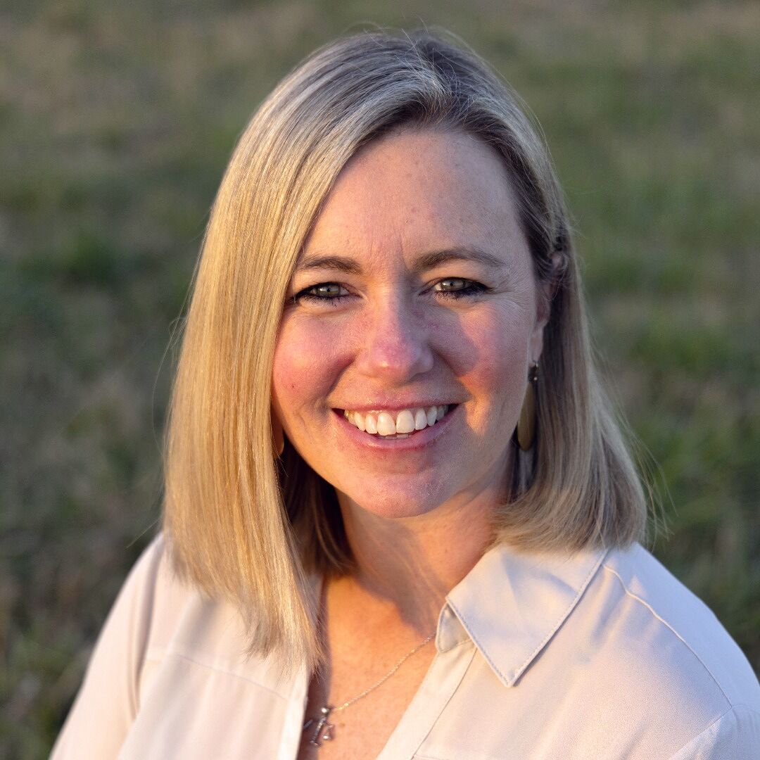 Emily Isbell - Biographie et Livres Audio | Audible.fr