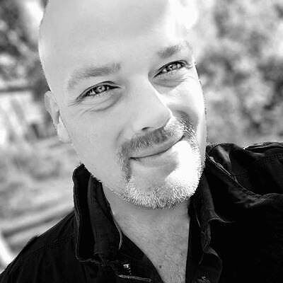 Robin Schäfer – Audio Books, Best Sellers, Author Bio | Audible.com