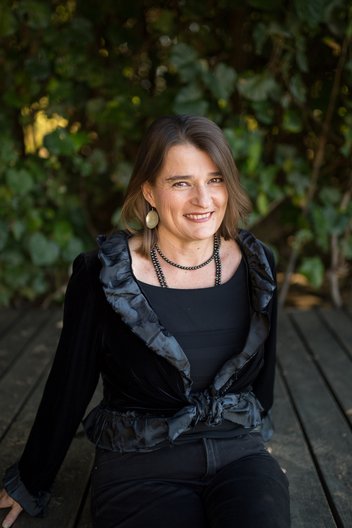 Stella Quinn – Audio Books, Best Sellers, Author Bio | Audible.com