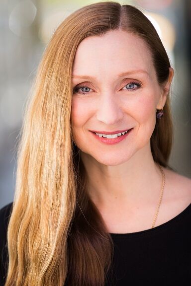 Julie Eshbaugh – Audio Books, Best Sellers, Author Bio | Audible.com