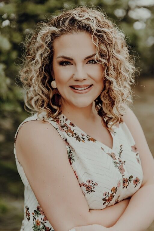 Nicole Deese – Audio Books, Best Sellers, Author Bio | Audible.com