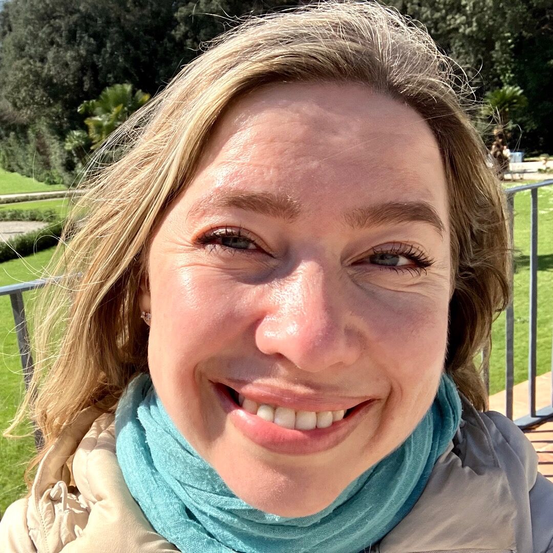 Lana Ryan – Audio Books, Best Sellers, Author Bio | Audible.com