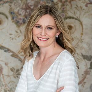 Sarah Barnett – Audio Books, Best Sellers, Author Bio | Audible.com