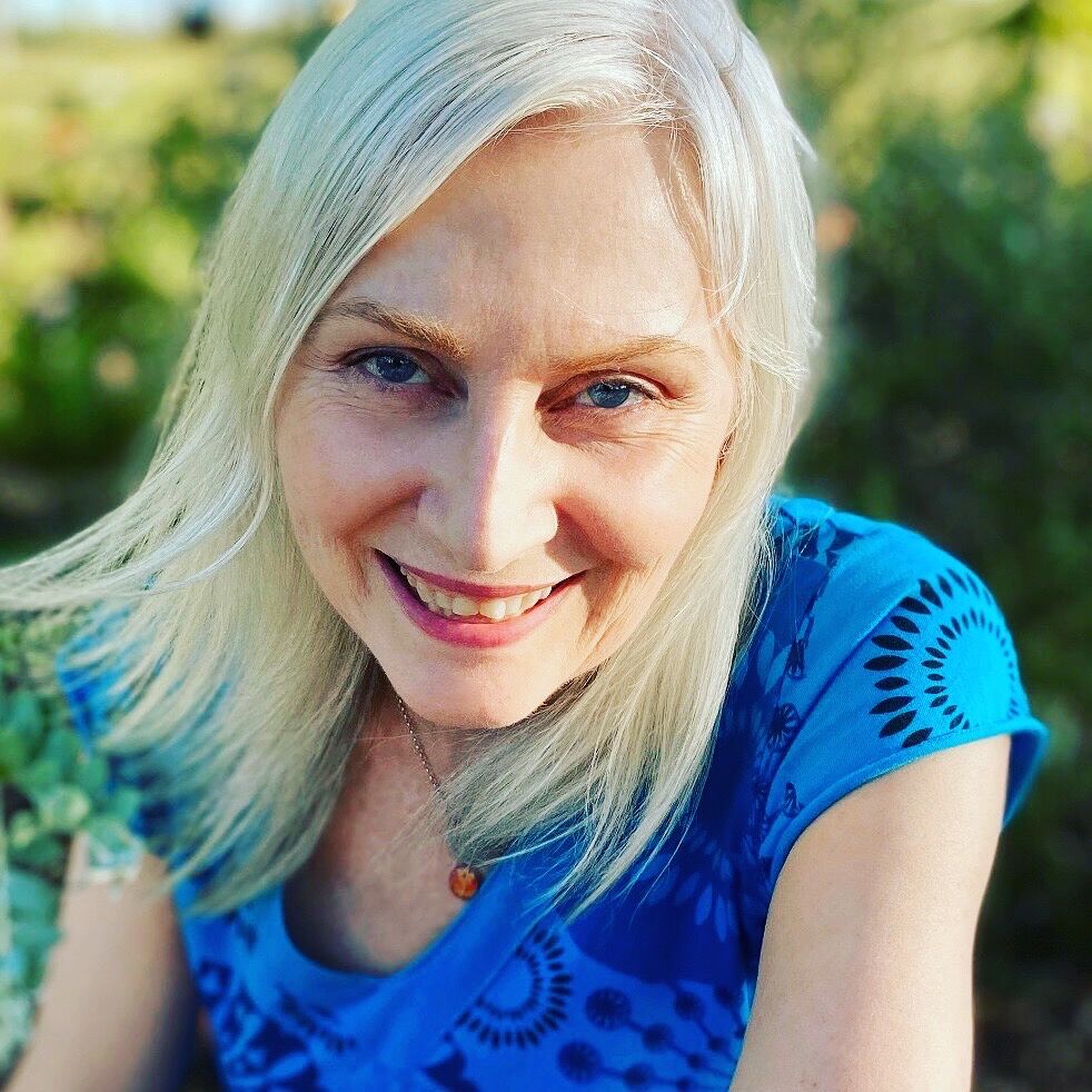 Anna Romer – Audio Books, Best Sellers, Author Bio | Audible.com