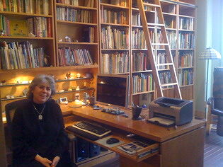 Amazon.com: Echo Echo: Reverso Poems About Greek Myths eBook : Singer ...