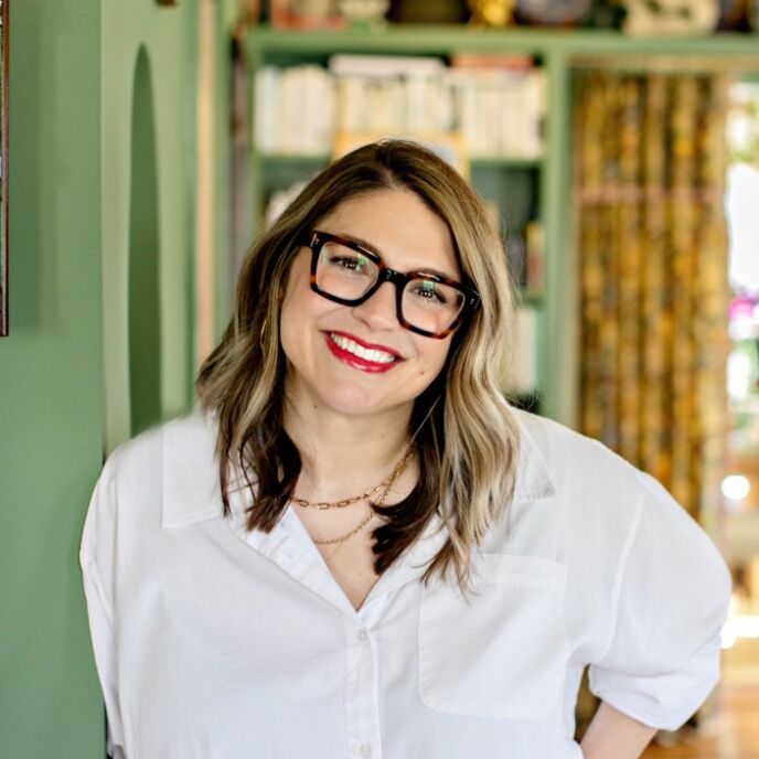 Erin Hicks Moon – Audio Books, Best Sellers, Author Bio | Audible.com