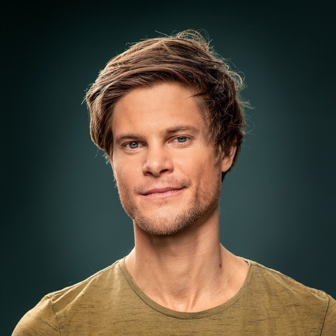 Dr. Philip Häusser – Audio Books, Best Sellers, Author Bio | Audible.com