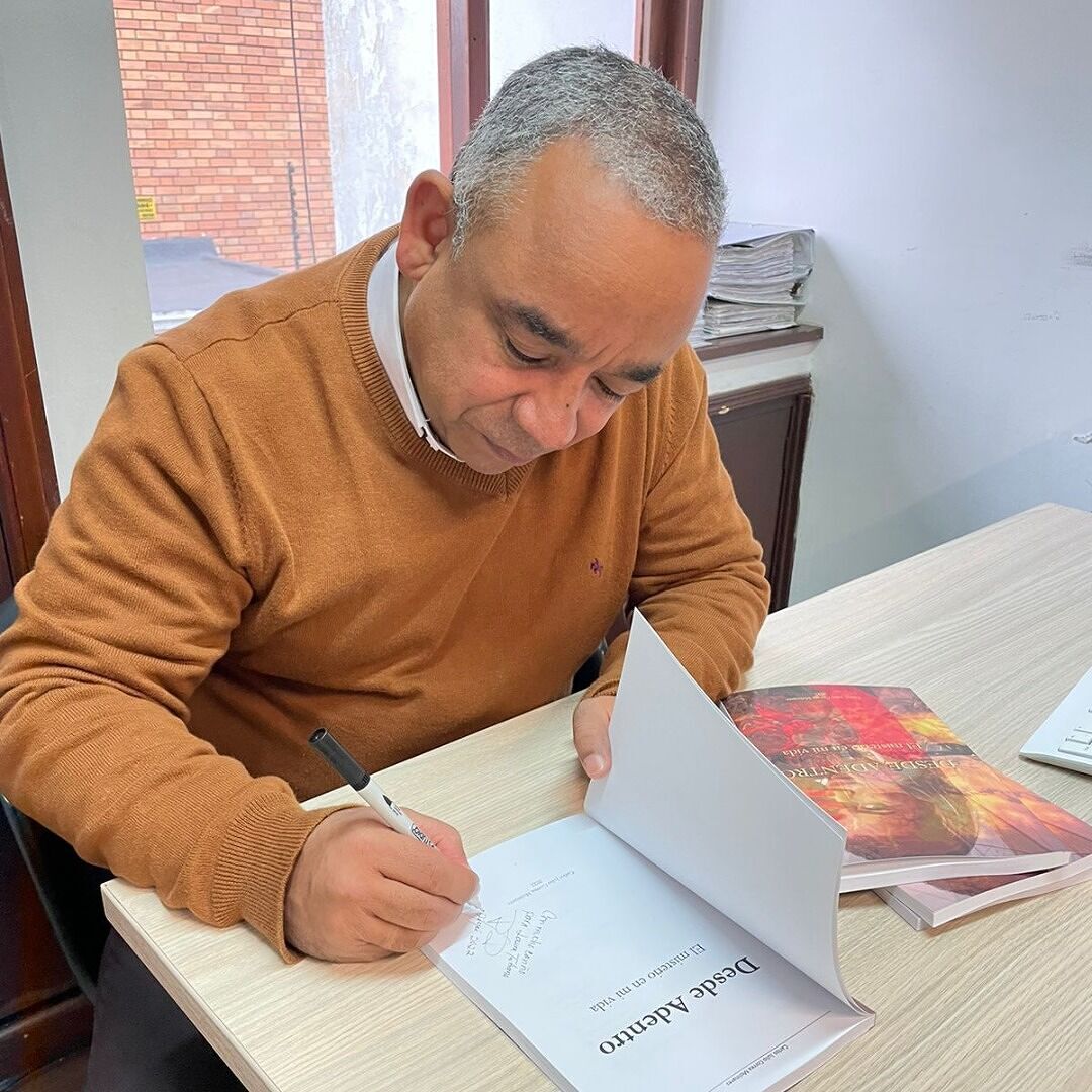 Carlos Julio Correa Molinares – Audio Books, Best Sellers, Author Bio ...