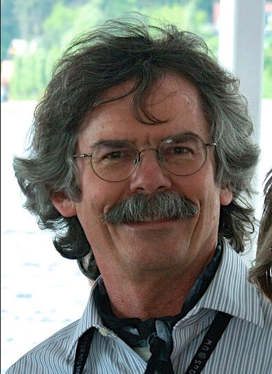 Amazon | Quantum Physics: What Everyone Needs to Know | Raymer, Michael ...