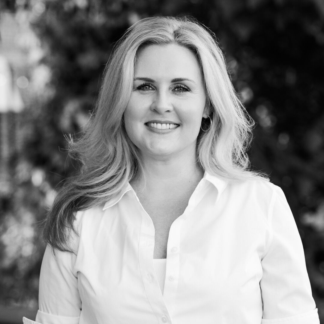 Amanda Hammett – Audio Books, Best Sellers, Author Bio | Audible.com