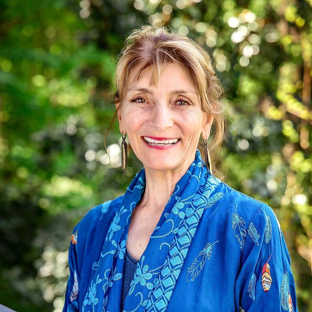 SYT Laurie Ellis-Young MTC - Alle Hörbücher bei Audible.de