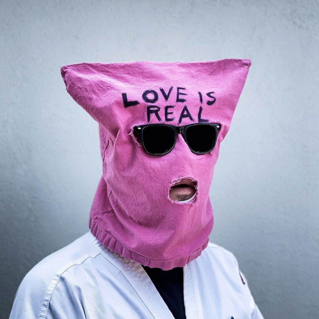 Chuck Tingle – Audio Books, Best Sellers, Author Bio | Audible.com