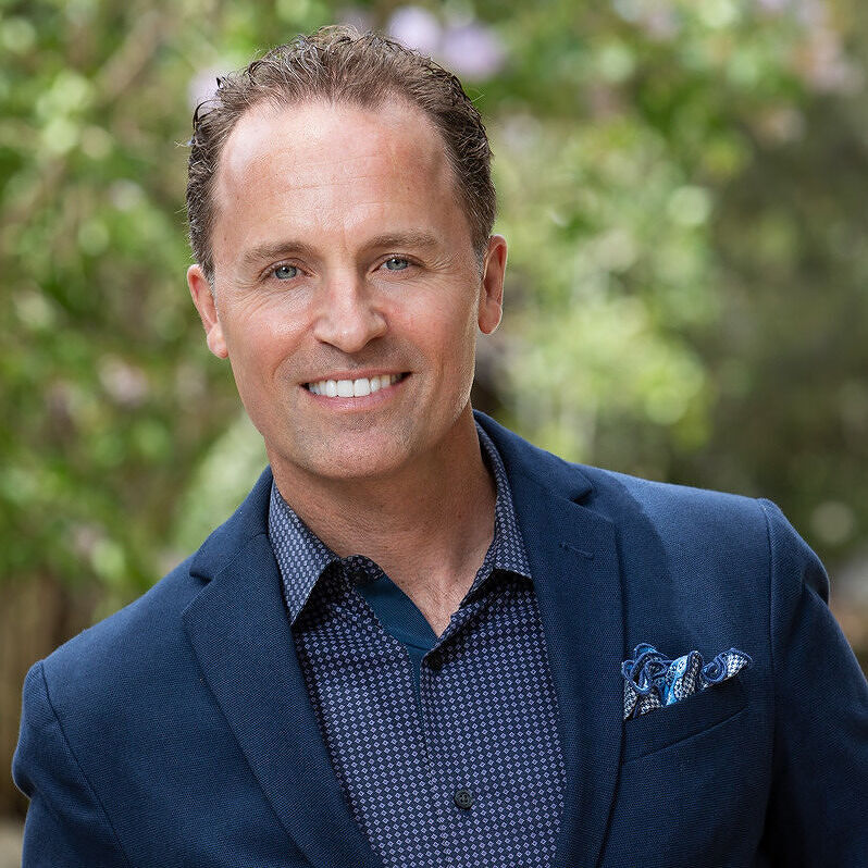 Robin Austin Reed – Audio Books, Best Sellers, Author Bio | Audible.com