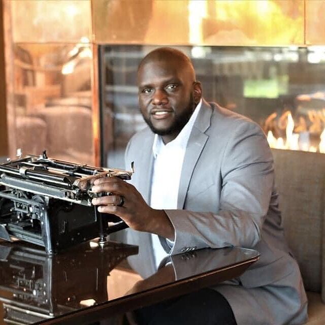 Dexter Pitts - Alle Hörbücher bei Audible.de