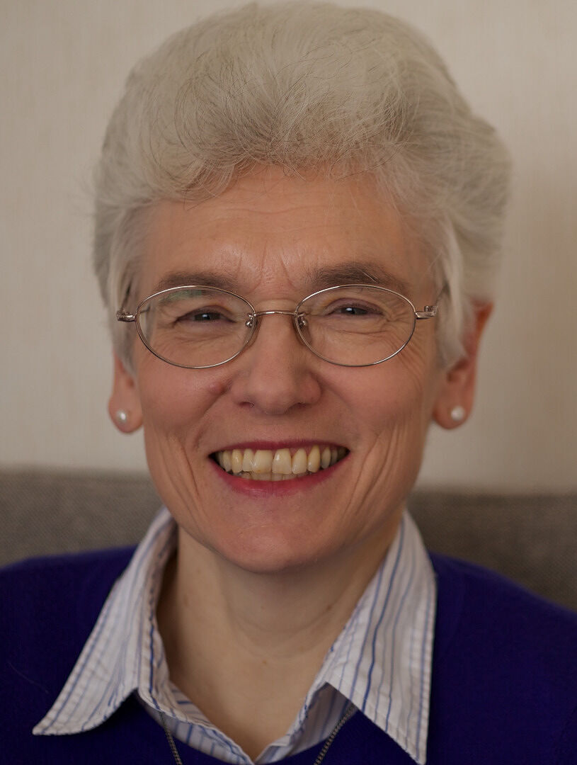 Miriam Davis – Audio Books, Best Sellers, Author Bio | Audible.com