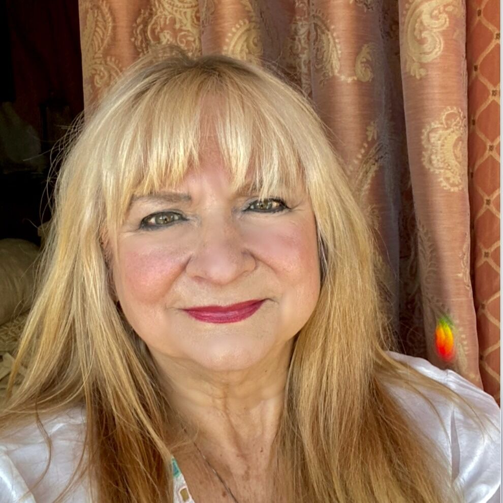 Denise Linn – Audio Books, Best Sellers, Author Bio | Audible.com