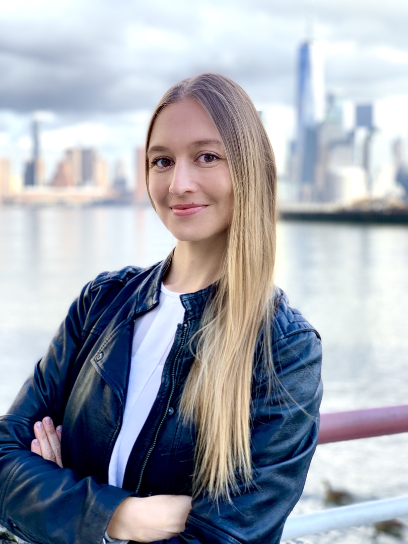 Camila Russo - Alle Hörbücher bei Audible.de