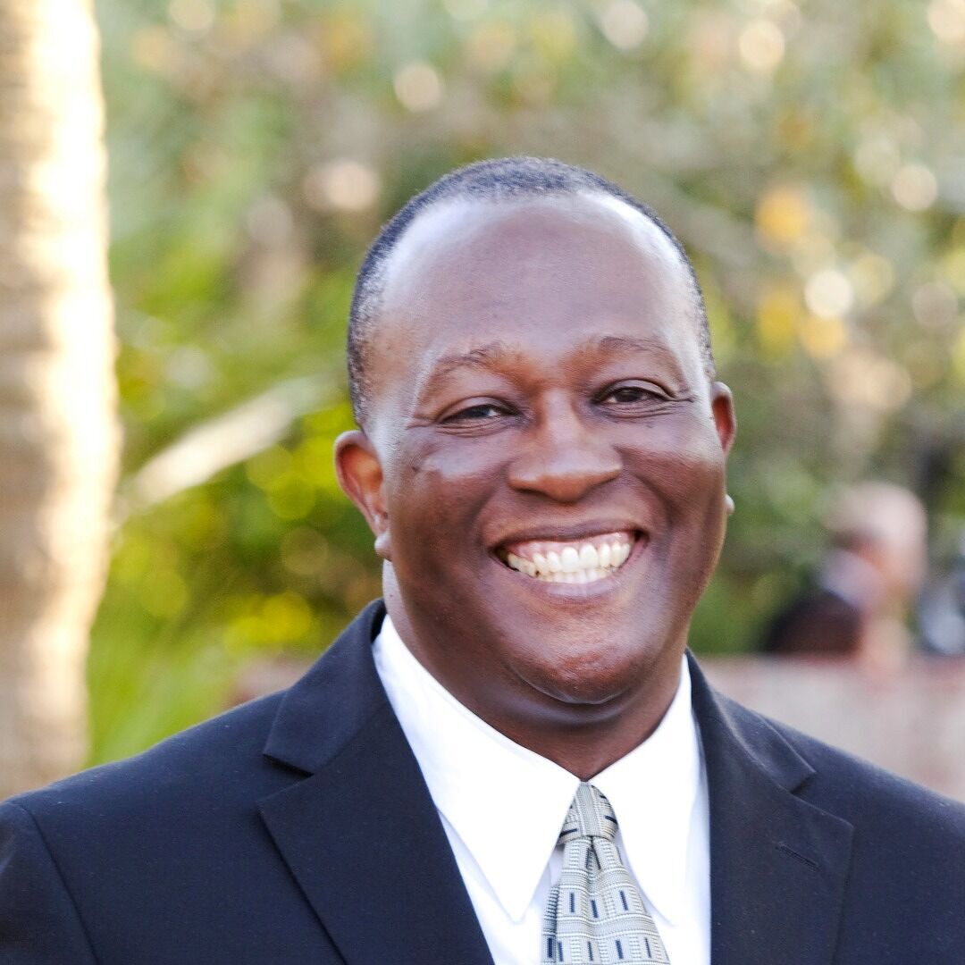 Ron Daise – Audio Books, Best Sellers, Author Bio | Audible.com