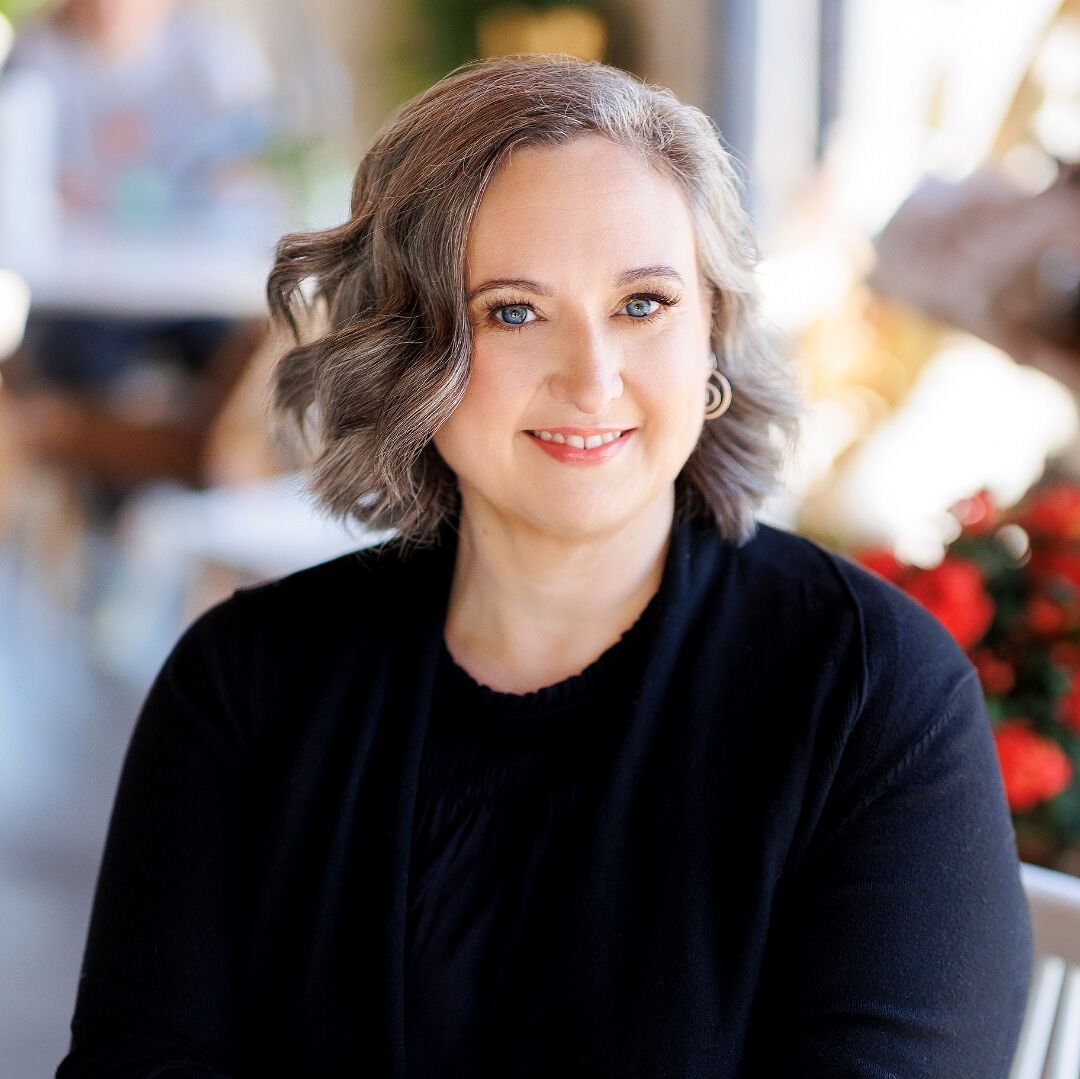 Kelly Jones – Audio Books, Best Sellers, Author Bio | Audible.com