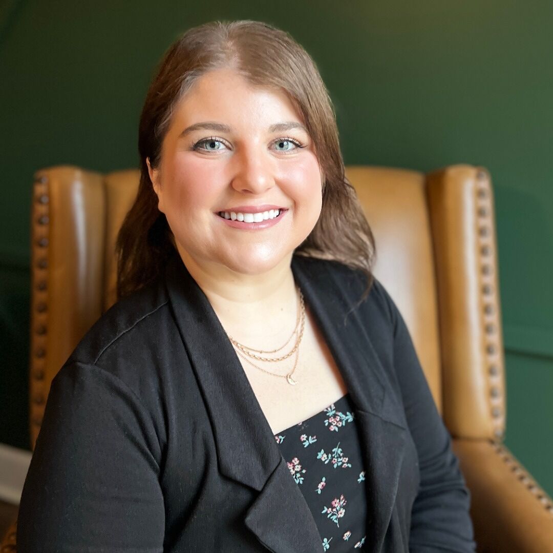 Kiersten Modglin – Audio Books, Best Sellers, Author Bio | Audible.com