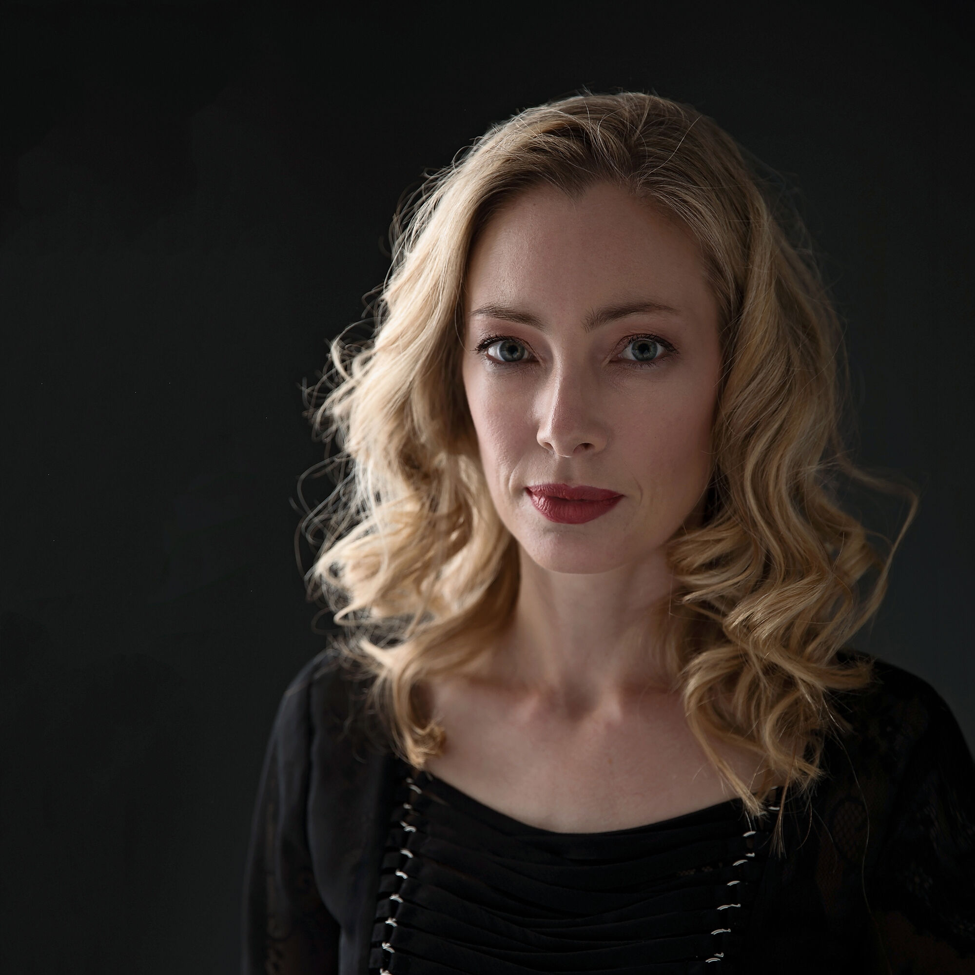 Catherine Fearns – Audio Books, Best Sellers, Author Bio | Audible.com