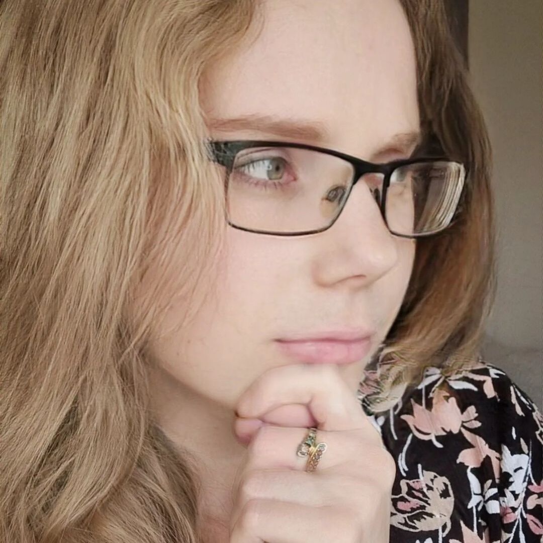 Gabriella Queen – Audio Books, Best Sellers, Author Bio | Audible.com