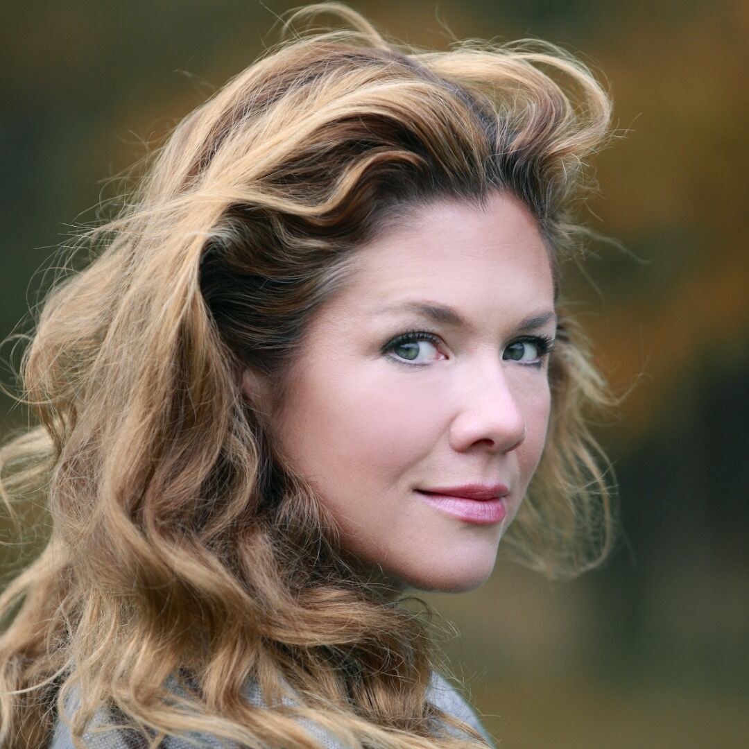 Sophie Grégoire Trudeau – Audio Books, Best Sellers, Author Bio ...