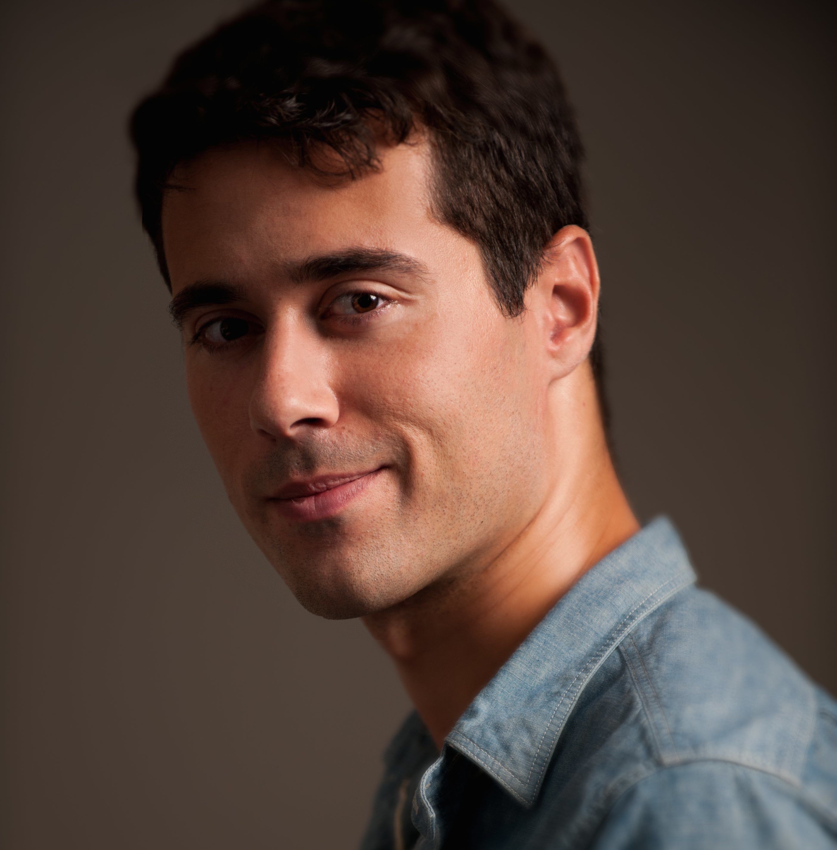 Eric Kahn Gale - Alle Hörbücher bei Audible.de