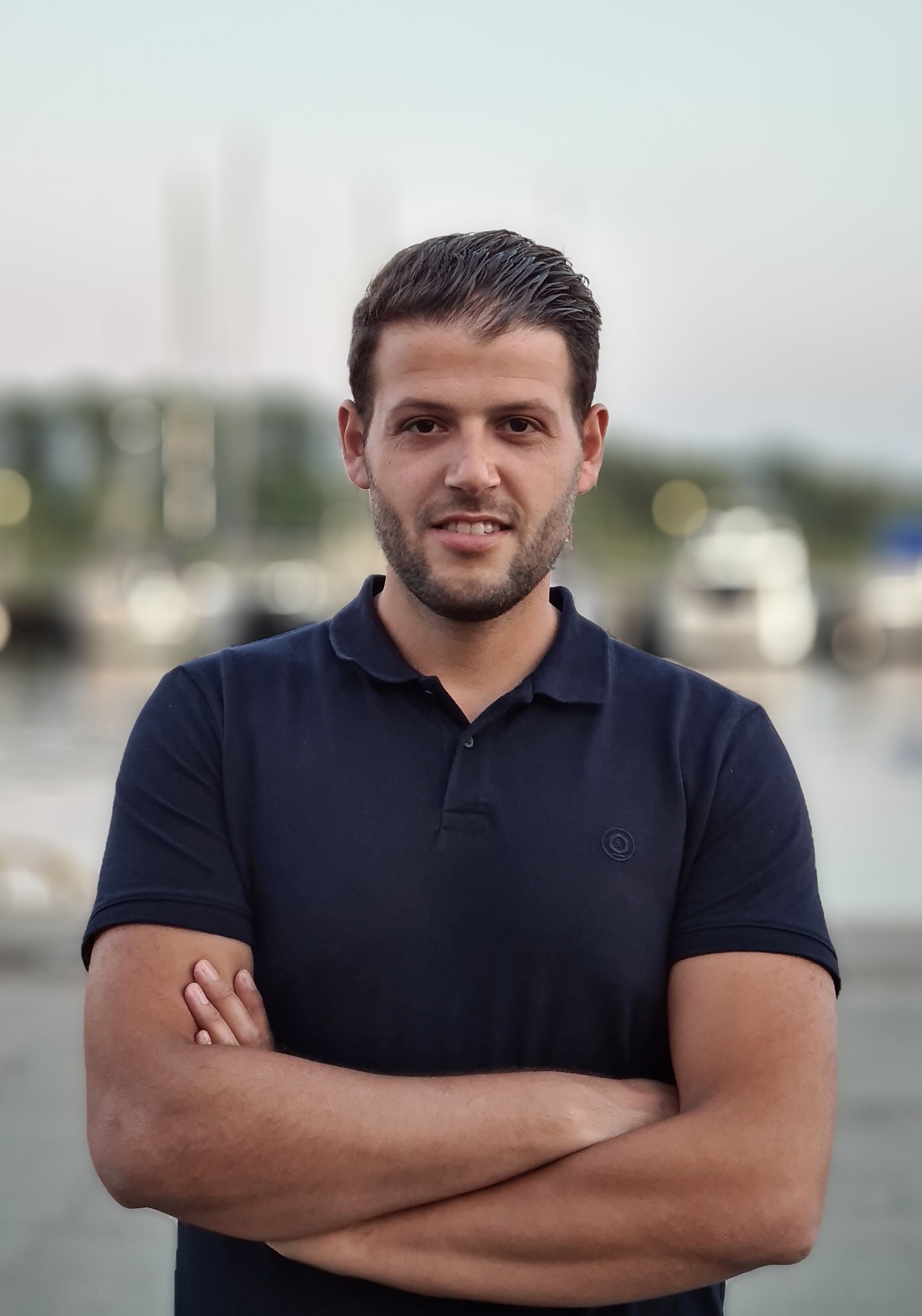 Flamur Berisha - Alle Hörbücher bei Audible.de