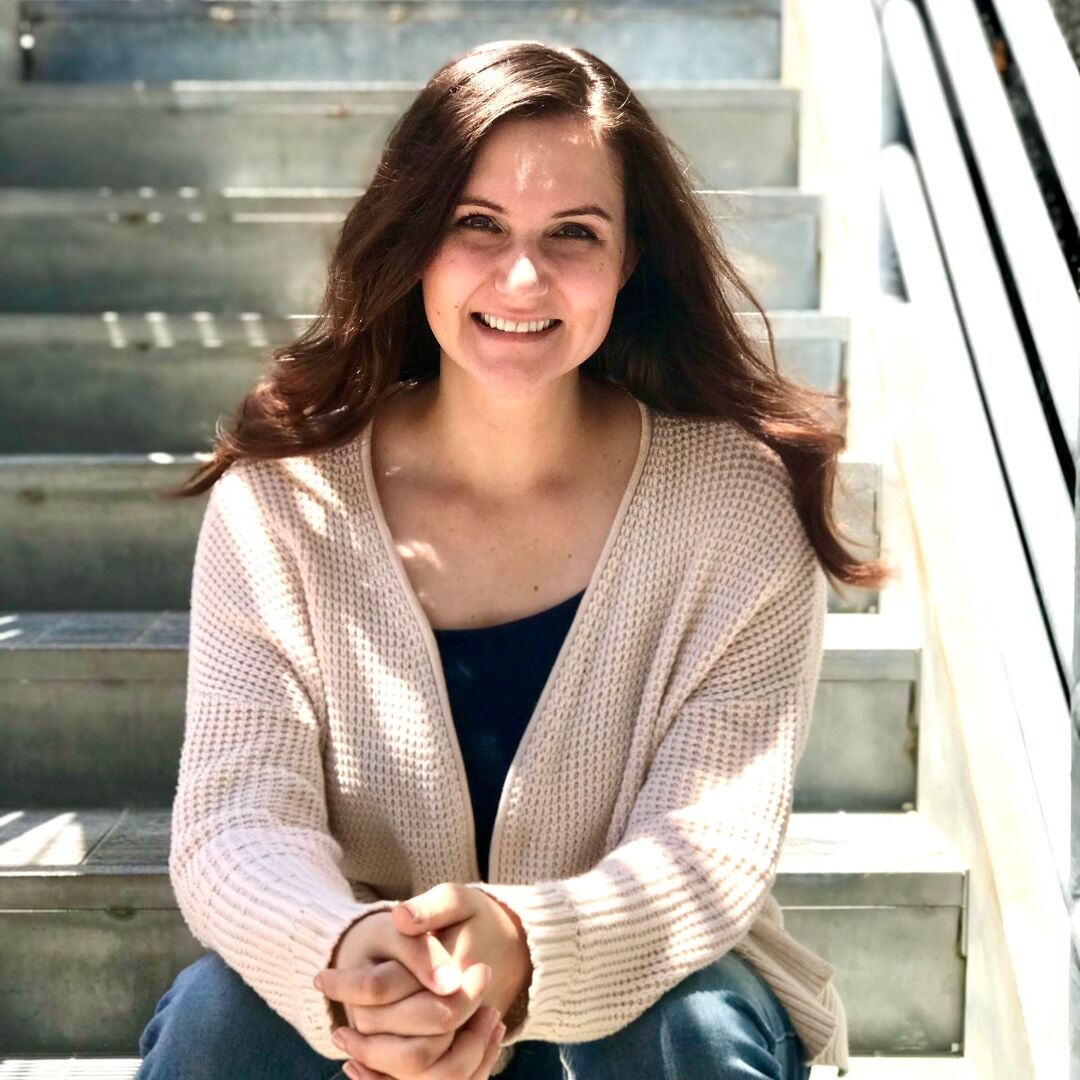 Victoria McCombs – Audio Books, Best Sellers, Author Bio | Audible.com