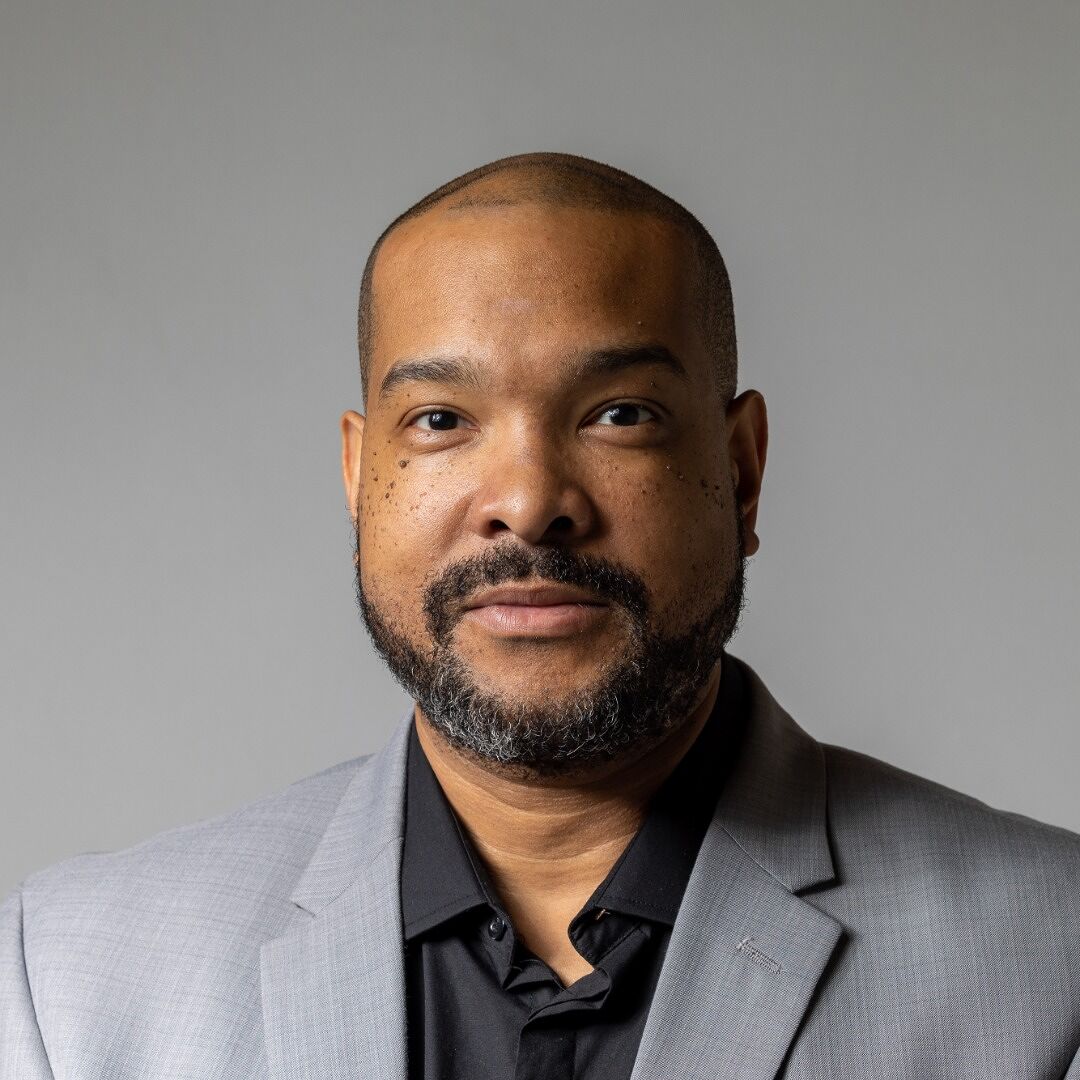 Jonathan Gray – Audio Books, Best Sellers, Author Bio | Audible.com