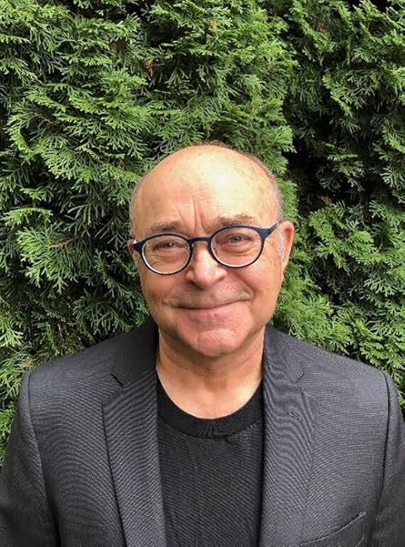 Amazon.com: Emergent Curriculum: 9780935989625: Jones, Elizabeth, Nimmo ...