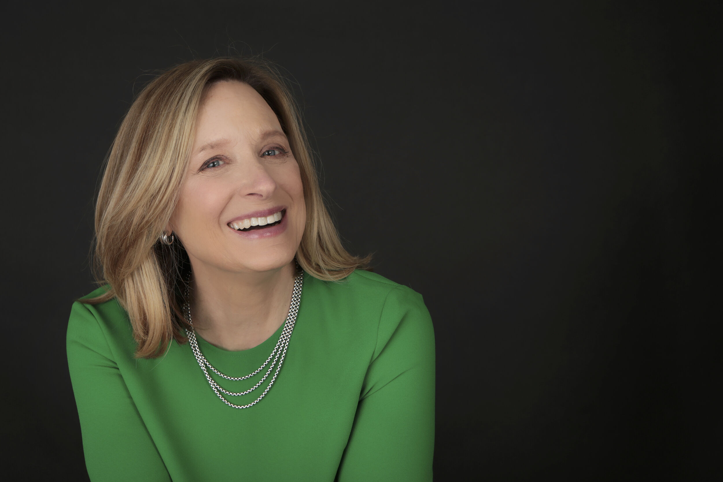 Mary Dell Harrington – Audio Books, Best Sellers, Author Bio | Audible.com